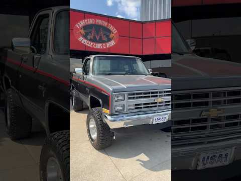 Check out this beautiful 1986 Chevrolet K-10 😍 Fresh off the truck !