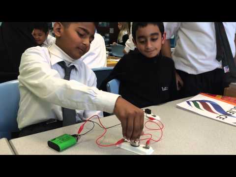 Circuit with a buzzer