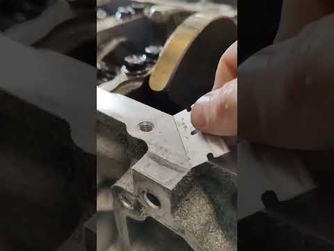 Gasket Surface Cleaning #gasket #technician #tech #mechanic #engine