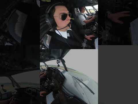 Captain JC's POWEFUL takeoff on a CLASSIC Nolinor Boeing 737-200