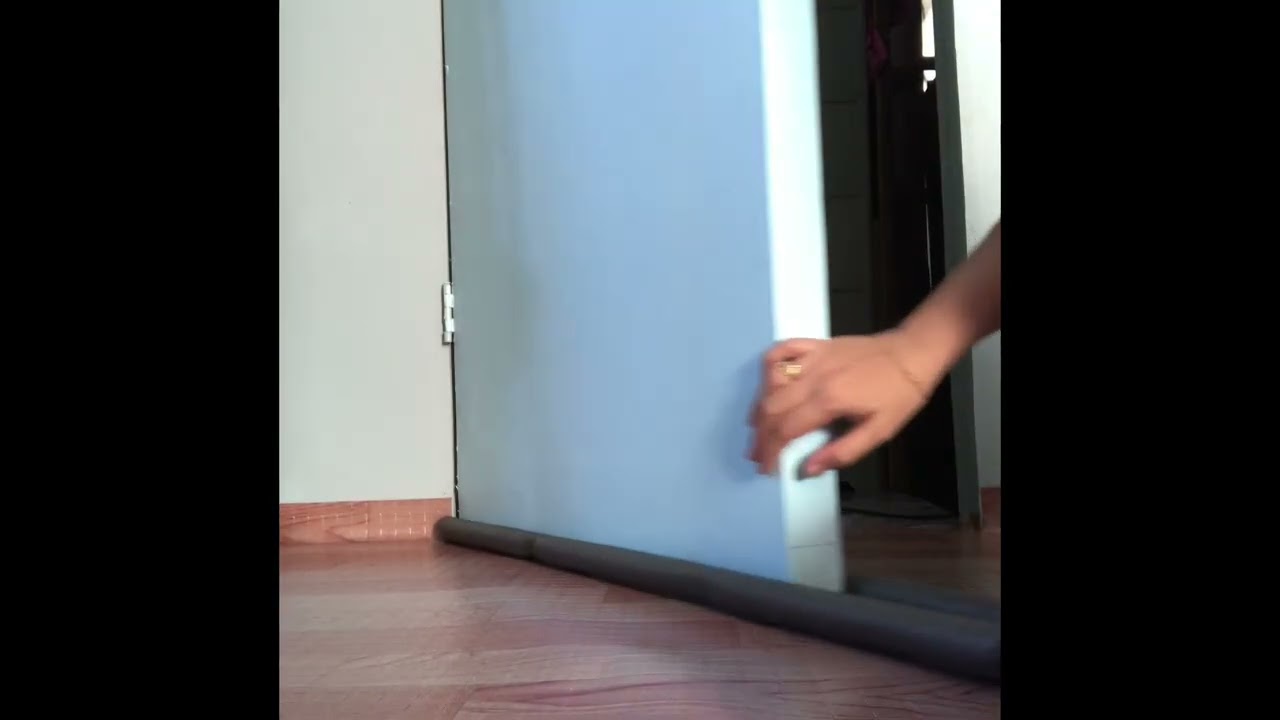 Door sealing NA mabibili sa Shopee hindi makaka pasok Ang ipis sa kwarto mo. #shopee #doorsealing