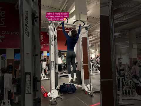 what’s ur fave muscle mommy exercise?? #fitnesslifestyle #pullups #gymlover