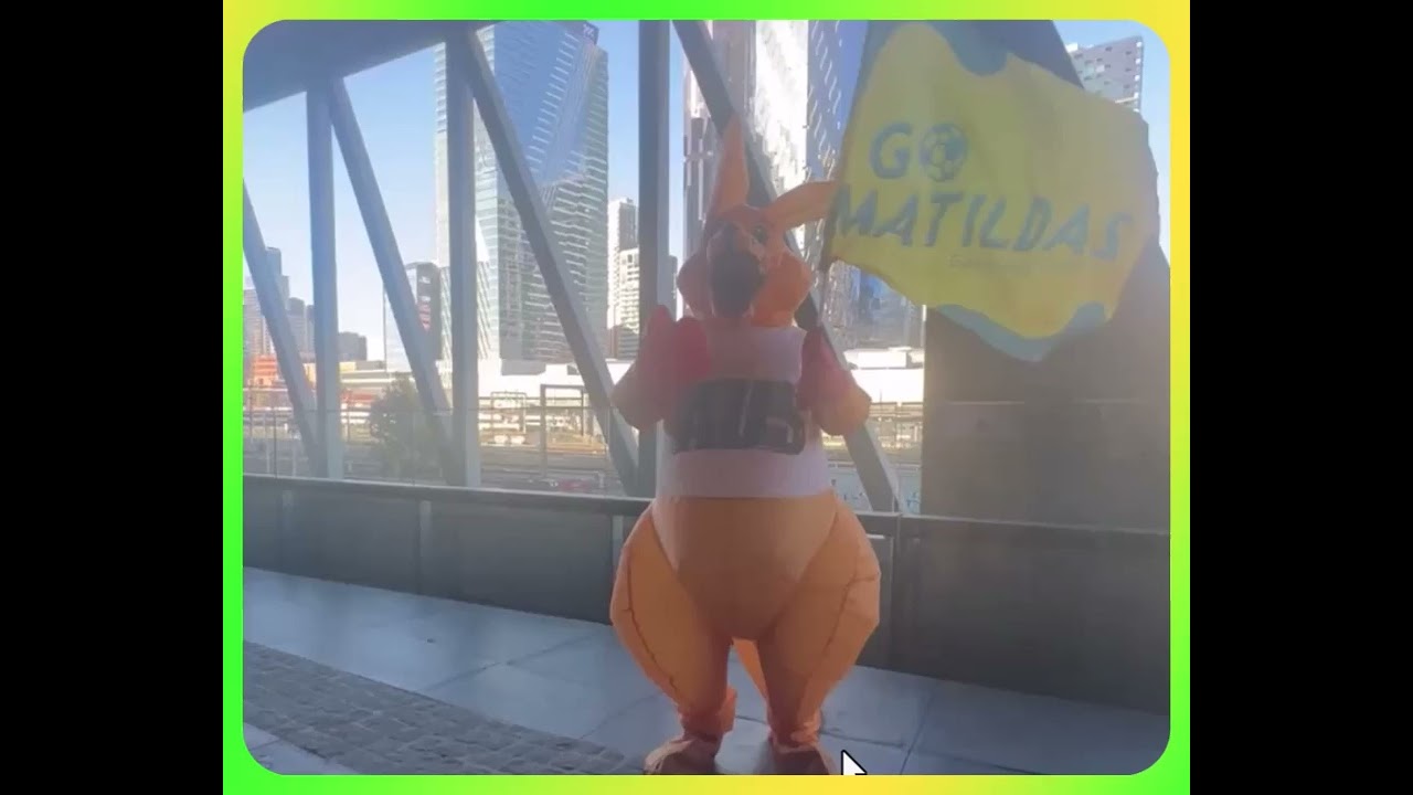 Costume Adult Inflatable Boxing Kangaroo Australian Animal