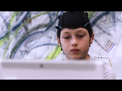 Brain-Computer Interface (BCI) for Kids - Unicorn Hybrid Black