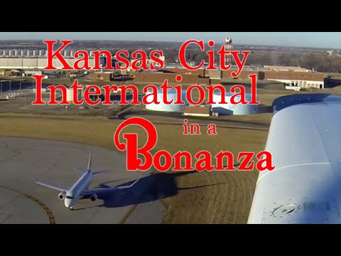 Kansas City Arrival - Landing at KMCI