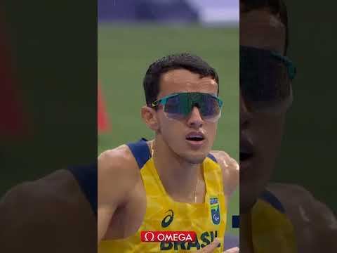 Yeltsin Jacques of Brazil SETS new world record in the 1500m