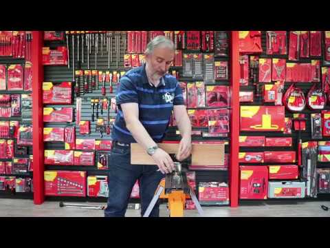 How do you use an Amtech plane?