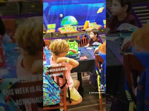 Aliens & Astronauts Summer Camp - Week 1 | Bizzy Bee Indoor Play Center | Charleston, SC