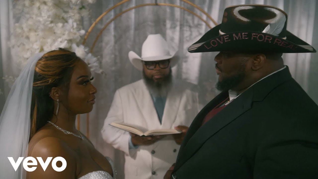 Breeze MrDo2Much - Love Me For Real (Official Music Video)