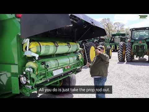 John Deere 1 series Round Baler. Learn all about the new features of this baler with Michael Sharpe!