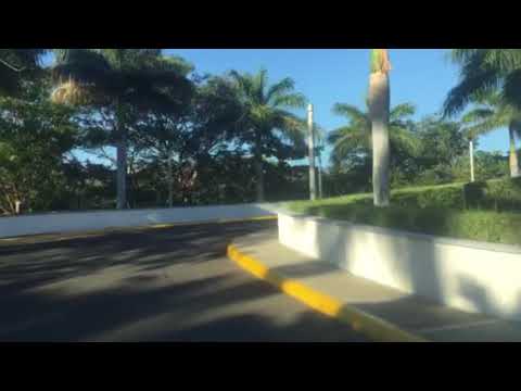 Airport Transfers to Hotel Riu Palace and Riu Resort Guanacaste Costa Rica