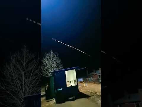 Elon Musk's Starlink satellite stunning view from India and China Border ????️????