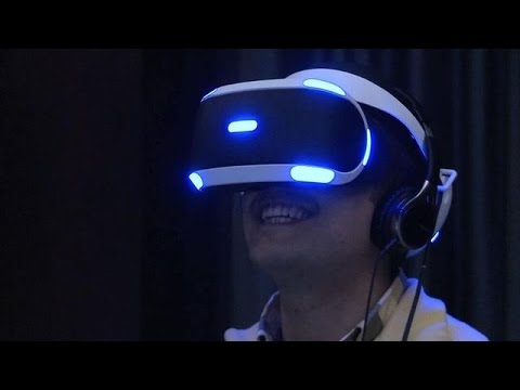 Console kings battle with grand games and virtual worlds | Hollywood ...