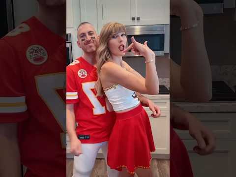Throw back to Halloween 2023 😸🎃 #halloween2023 #traviskelce #taylorswift #justashleyathome