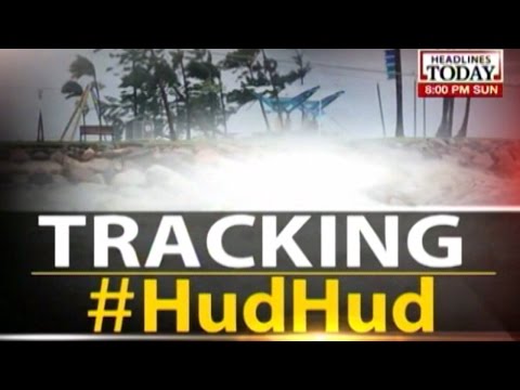 Cyclone crosses Vizag, loses speed