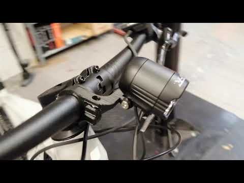 🚲 Bike handlebar light mount・ STL File for ・Cults