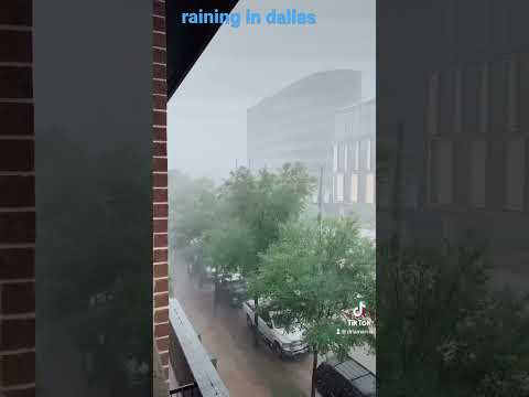 raining in Dallas TX