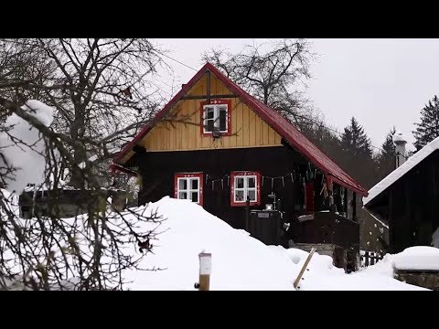 Zrenovovaná 100-ročná chalupa (NA CHALUPE)