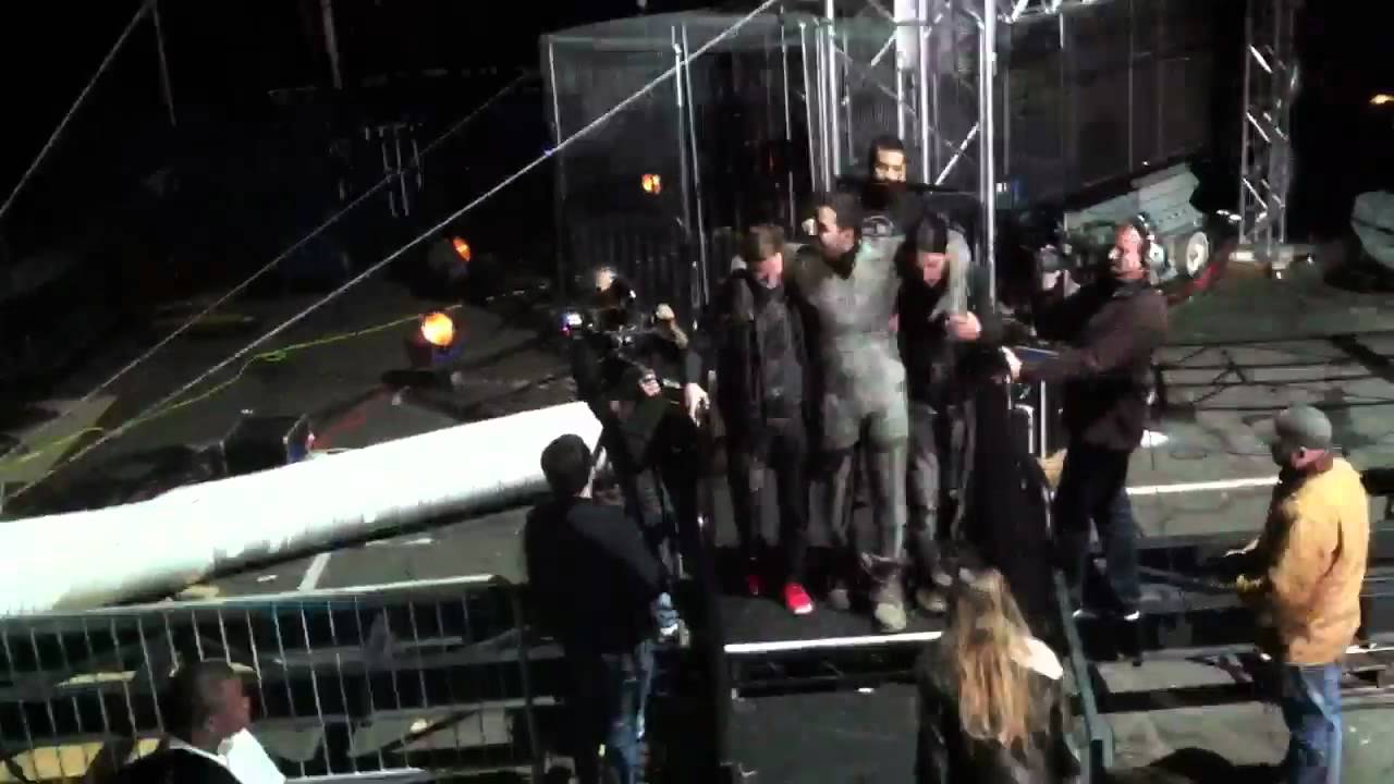 David Blaine's Electrified Stunt Ending (Part 2)