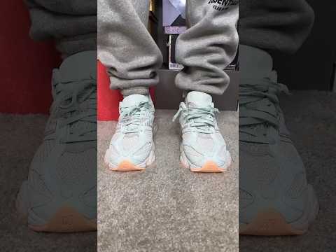 New balance 9060 silver moss green