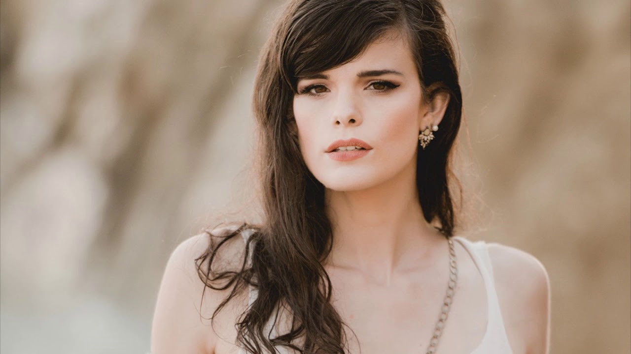 A Casual Conversation with Clementine Delauney of Visions of Atlantis Season 02 Ep. #99