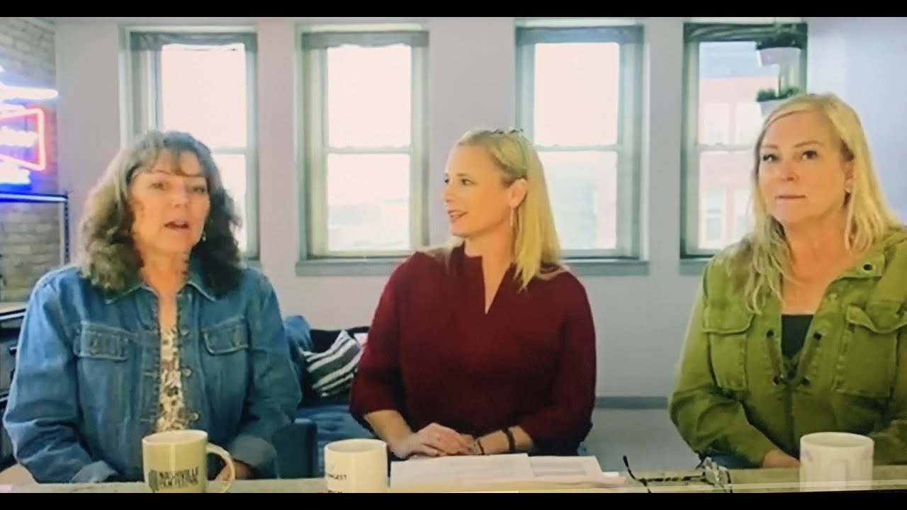 Faith, Final Drafts, & the F Word - S1 EP7: Writing Etiquette and Relationship Building