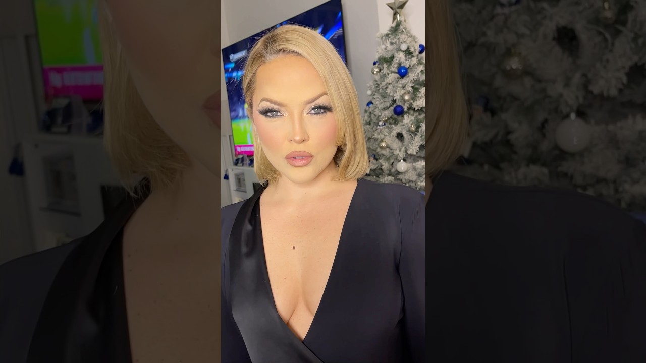 Ms Alexis Texas🩶  #makeup #newyearsmakeup #glittereyeshadow #makeupartist #alexistexas