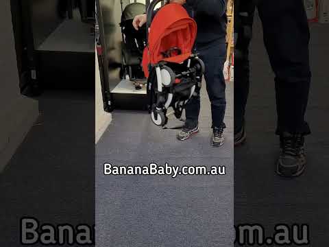 how to open the Babyzen Yoyo travel stroller at bananababy.com.au
