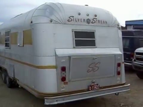 1970s SILVER STREAK Aluminum Travel Trailer