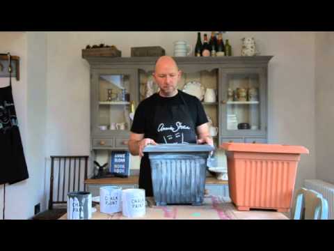 Annie Sloan Chalk Paint - Painting Plastic Plant Pots - Dovetails Tip 2
