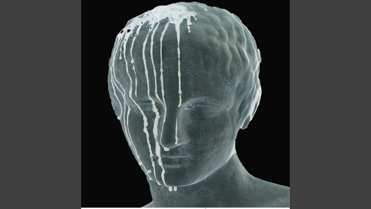 She Smile in the Rain