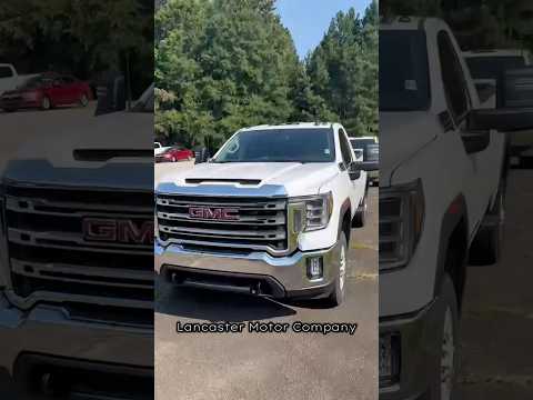 🚨 Truck lovers, this one’s for you!Join Joe for a quick walkaround of the 2022 GMC Sierra 2500 HD ✨