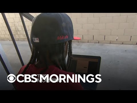 Los Angeles schools and teacher's union reach tentative deal to start reopening in April
