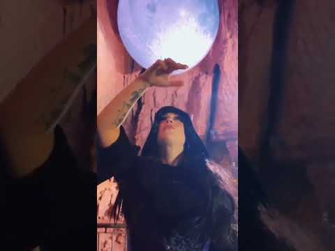 The Witch has cast her spell ✨️ #CaveMoon #WookeyHole #WookeyHoleCaves #Witch #aesthetic #Moon #fyp