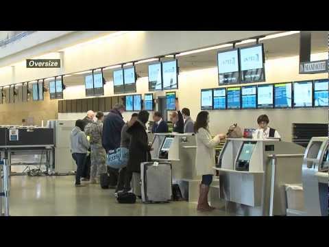 Easy Ticketing & Check-in at John Wayne Airport with Self Service Kiosks Digital Technology #flyJWA