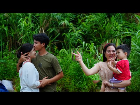 A mother's feelings when she first saw her son happy with Ly Tieu Nu