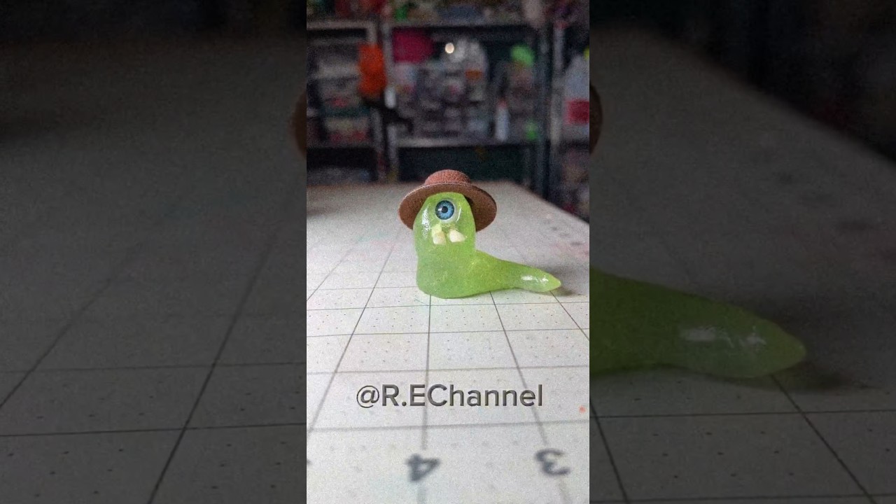 Caterpillars that glow in the dark #funny #cartoon #animals #shortvideo #shorts #trending