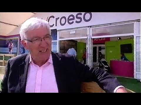 BBC Wales News on preservation of Welsh TV programmes and films (S4C) with Arwel Ellis Owen 2011
