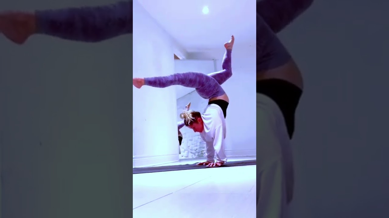Backbend Handstand Balance Split Mobility Challenge #shorts