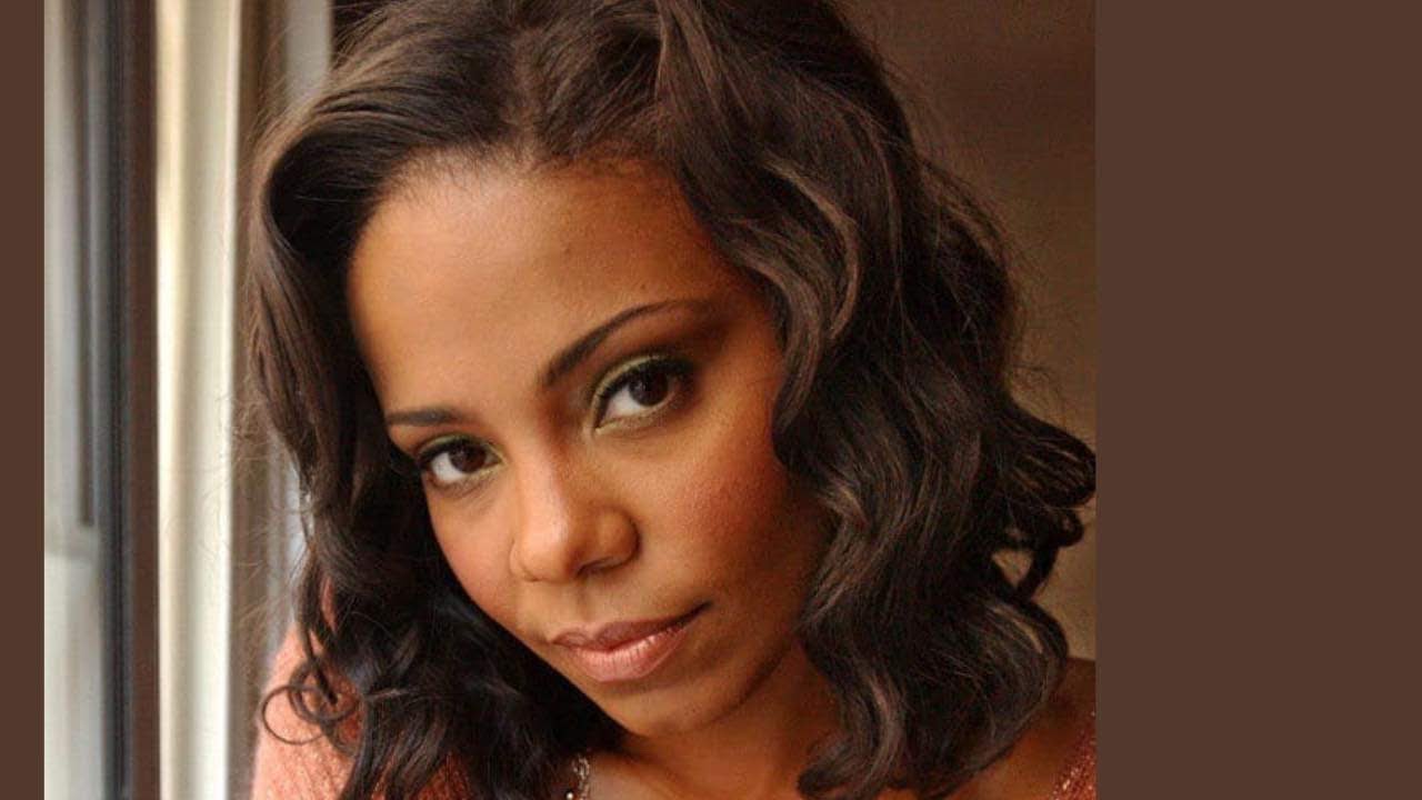 13 Sexy Photos of Sanaa Lathan