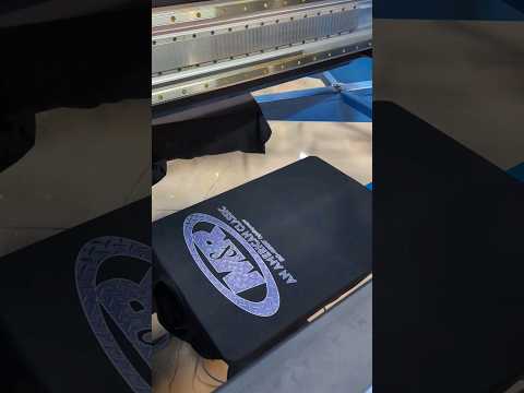 Check out this hybrid print in four different colors WITH special effects