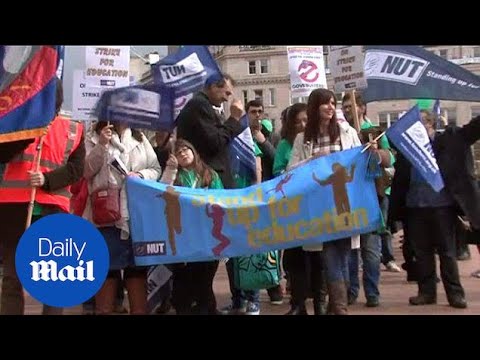 NUT members strike over teachers pay and working conditions - Daily Mail
