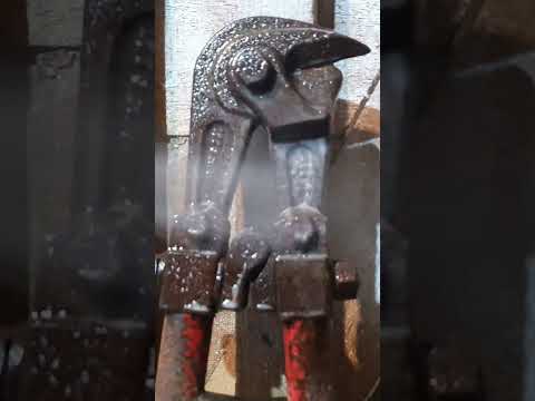 Rost lösen mit WD40 Rostlöser WD40