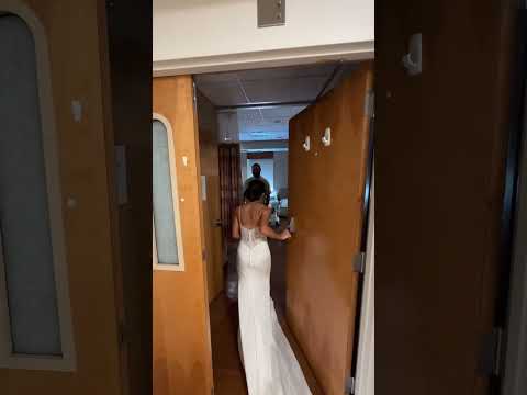 You need to see this emotional wedding moment…via: @cuenca.creative on Ig #wedding #viralvideo
