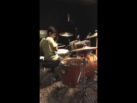 Rahul Vellal trying drums :)