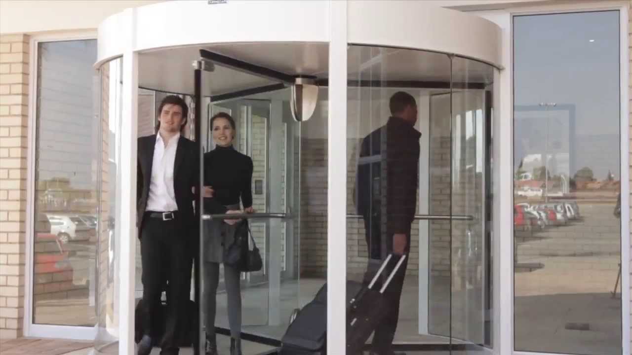 Turnstar ATLAS manual revolving door