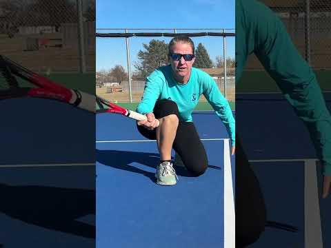 #tennistechnique Are you in the correct volley/ slice grip?