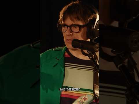 Imagine a world where Buddy Holly was on Pinkerton. Blue 30 @Spotify Sessions out now.