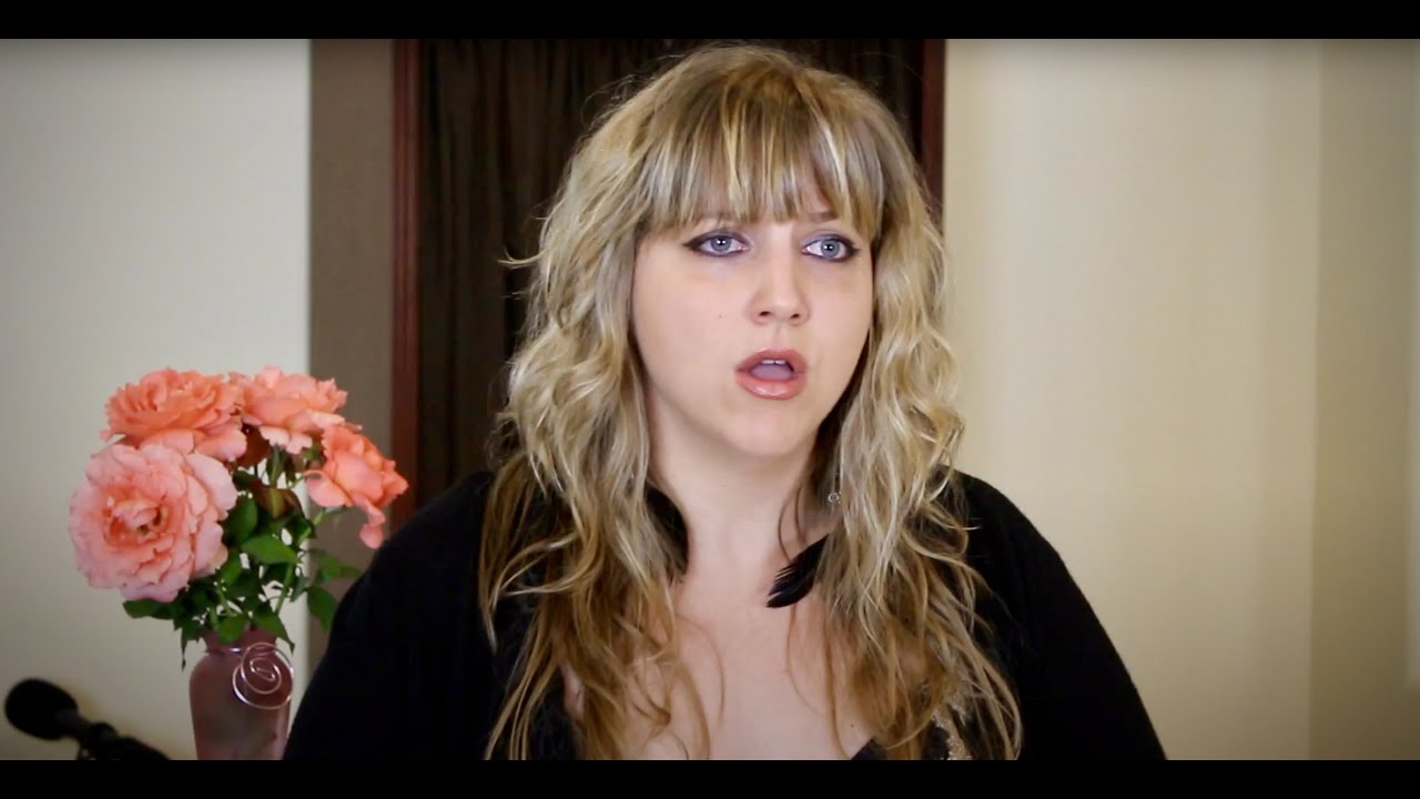 Hire Jessie Massoudi - Singer/Songwriter in Monrovia, California