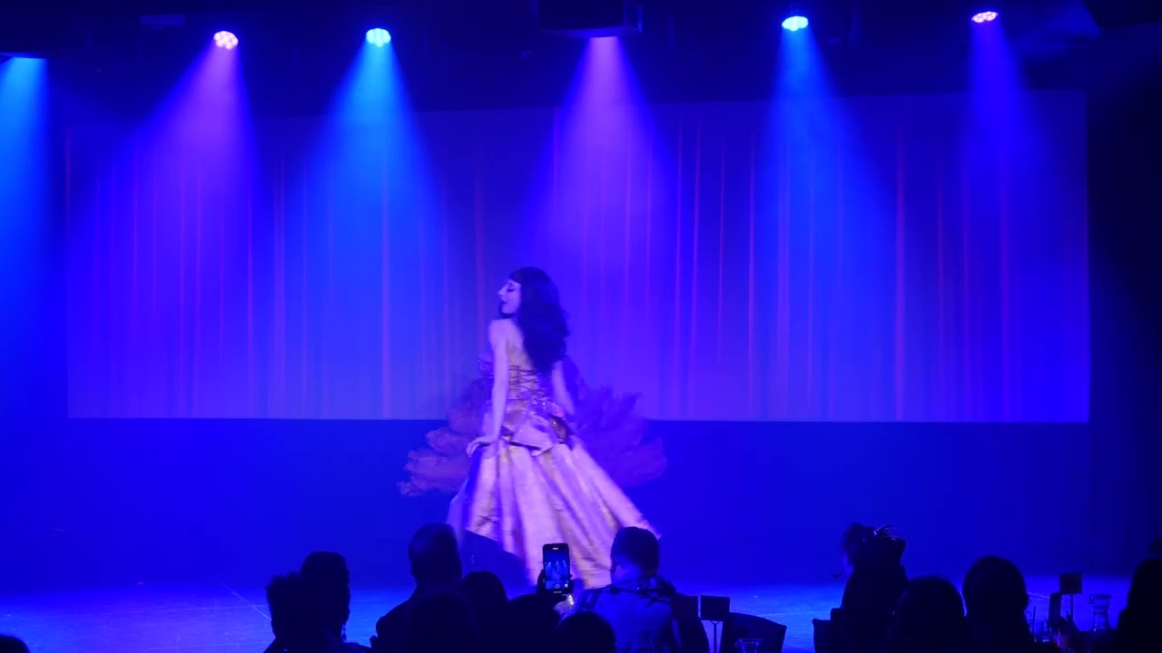 Hire Cassandra Rosebeetle - Burlesque Entertainment in New York City ...